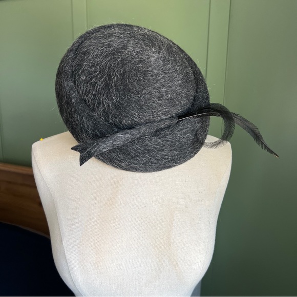 Bon Marche | Accessories | Vintage 5s Bon Marche Doeskin Gray Wool Felt ...
